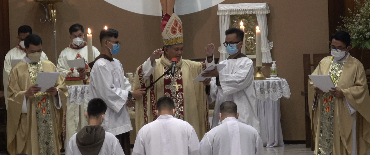Tahbisan Tiga Diakon Kapusin – Ordo Kapusin Pontianak